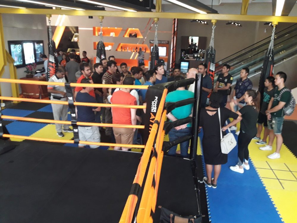 Motivational Tour Bangkok 2017 - Thai Boxing - Magma Event Activities